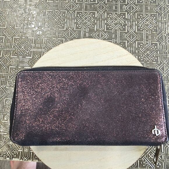 rag & bone | Bags | Rag Bone Copper Sparkle Metallic Zip Around Leather ...